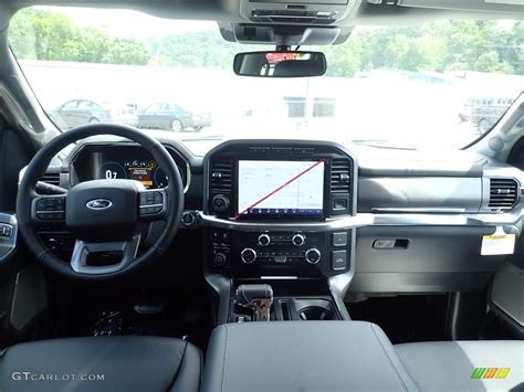 2021 Ford F150 Lariat Supercrew 4x4 Black Dashboard Photo 142169772