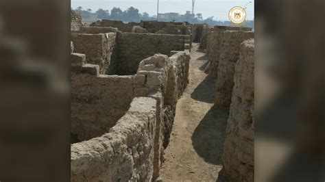 3000 Year Old Lost Golden City Discovered In Egypt Live Science