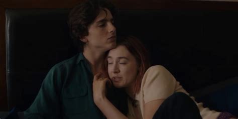 Lady Bird Summary Latest News Trailer Cast Where To Watch And More