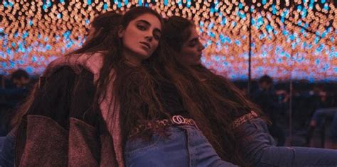 Exactly What An Anxiety Attack Feels Like Why They Happen And How To