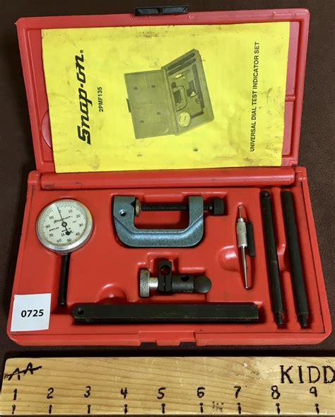 Snap On Universal Dial Test Indicator Set