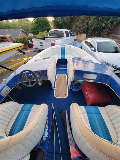 1984 Howard Day Cruiser 21 Open Bow In Board Out Board Motor Boats