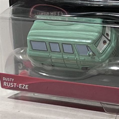 Disney Pixar Cars 3 Dusty Rust Eze And Rusty Rust Eze New 4658999467