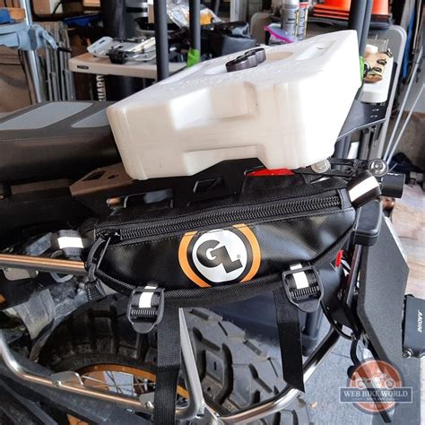 Review Giant Loop Zigzag Handlebar Bag