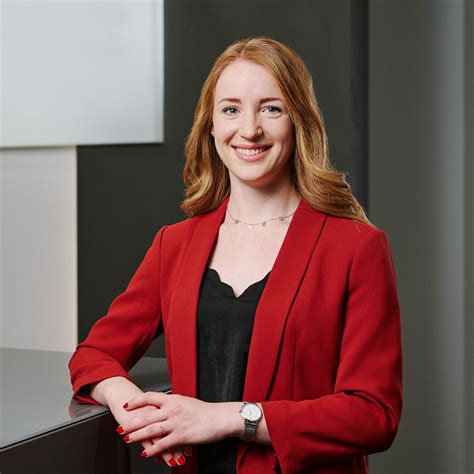 Eigentumswohnungen Und Gewerbeimmobilien Kölbl Bau