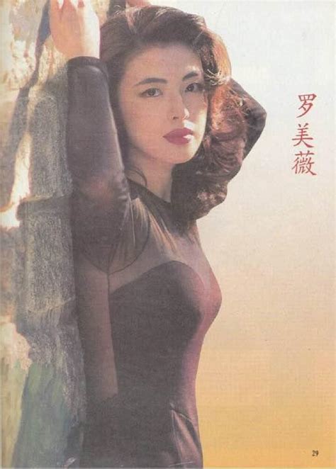 羅美薇近照曝光：張學友一直是保鏢，深夜拖手出街，女兒顏值很高 每日頭條