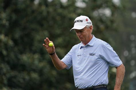 Itll Be Special Larry Mize On The Verge Of His Final Masters Round Yahoo Sports