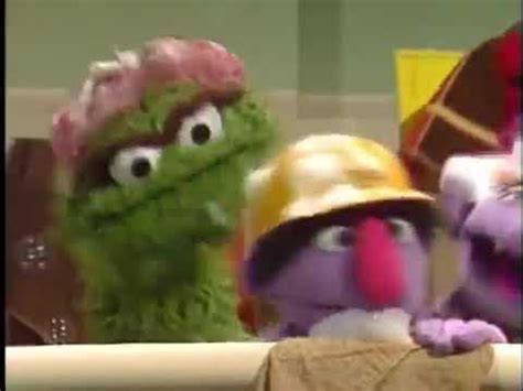 Sesame Street Do De Rubber Duck With Ernie Youtube