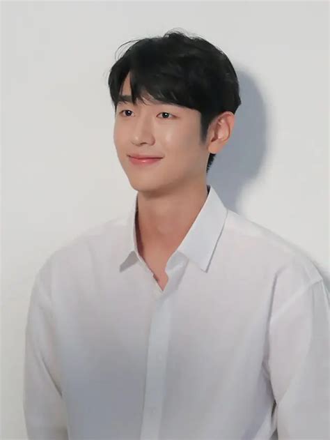 Potret Aktor Lee Jung Jun Yang Gantikan Mendiang Lee Ji Han Di Drakor