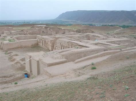 شهر نسا شهر تاریخی ترکمنستان دکوول