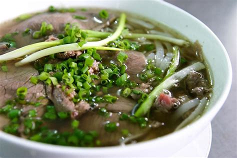 A Guide To Ordering Phở In Vietnamese Saigoneer