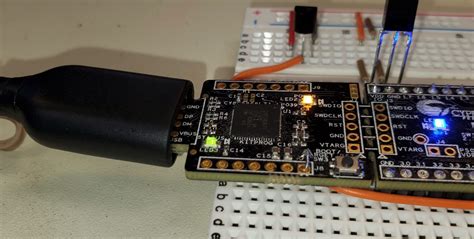 Breadboarding Cy8ckit 059 Soc Maker