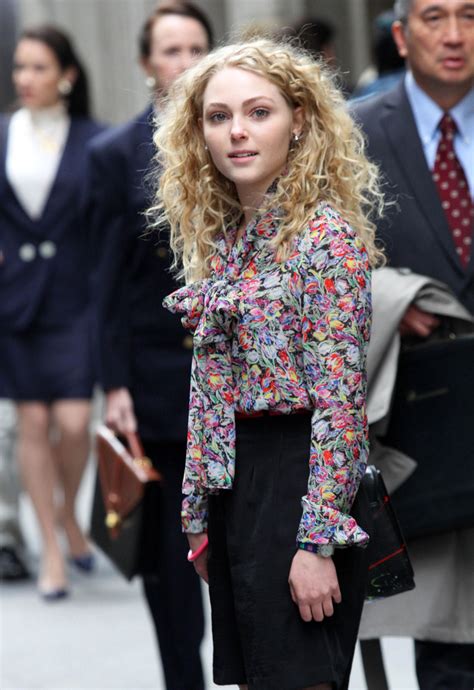 Annasophia Robb On The Carrie Diaries Set In New York Hawtcelebs