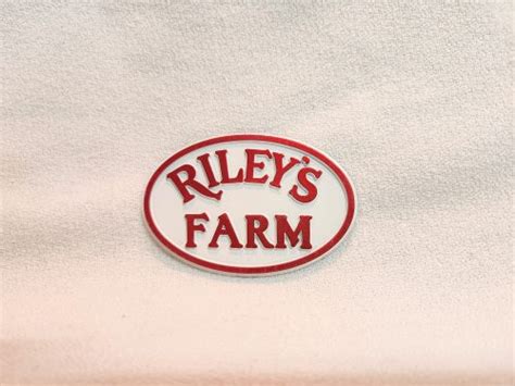 Rileys Farm Magnet Rileys Mercantile