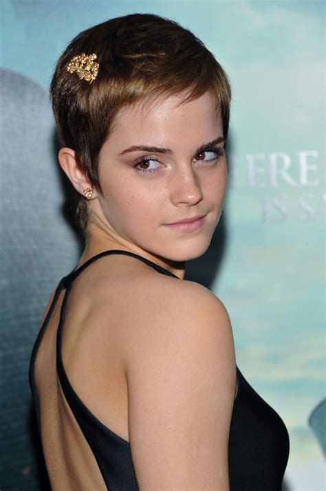 Pin De Makenzie Hackett Em Emma Watson Cabelo Curto Penteados Com