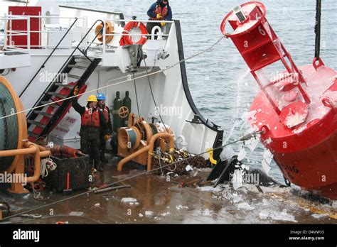The Uscgc Alder Part Of The 9th Coast Guard District Conducts Aids To