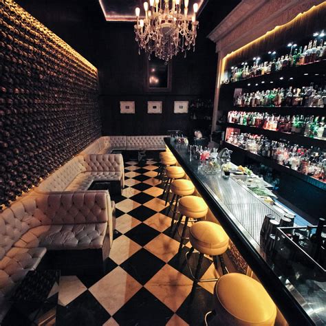How To Get Into The 14 Best Speakeasies In America Bar Interior