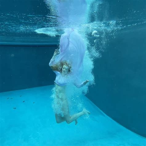 Mereki Listen On Youtube Spotify Apple Music Linktree