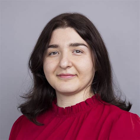 Viterbi Faculty And Staff Portraits 2024 Maral Mousavi Usc Viterbi School Of Engineering