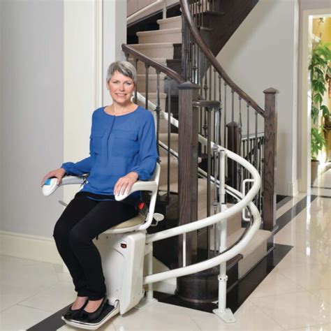 Savaria Stairfriend Trusted Curved Stairlift For Seamless Access 101