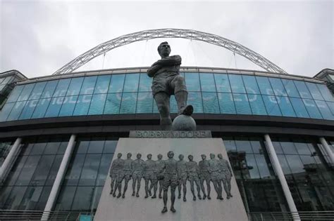 Italian Referee Claudia Romani Mirror Online