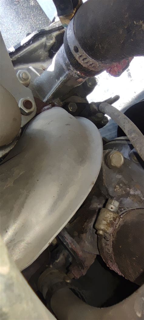 Trace De Fuite Sur Pompe A Eau