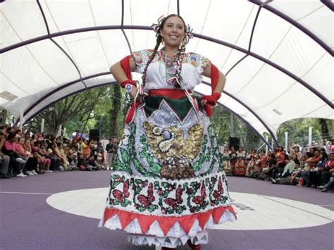 Trajes Tradicionales De Mexico