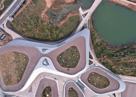 Sprawling Wetland Structures Host Chinese Horticultural Show