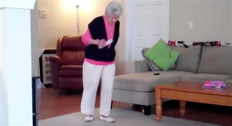 97 Year Old Dancing Dynamo Crushes The Charleston With Unmatched Energy I Love Usa