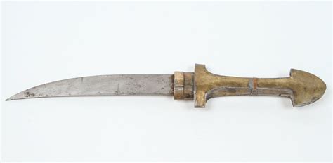 Moroccan Brass Dagger At 1stdibs Moroccan Dagger Morrocan Dagger