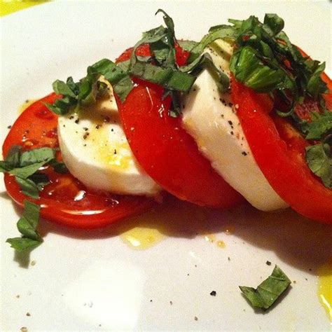 Beefsteak Tomato And Mozzarella Salad Health Meal Prep Ideas