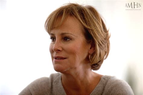 79 Hillary B Smith As Val Perfect Features