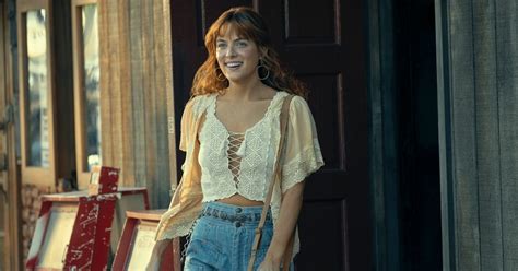 Daisy Jones And The Sixs Costume Designer Recreated Laurel Canyon Fashion