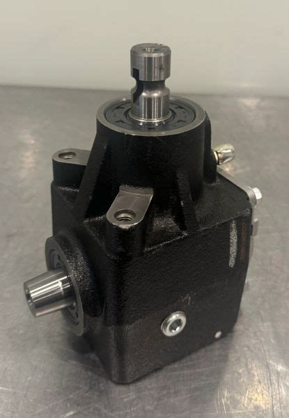 Auc10298 John Deere Gear Box Mower Deck Gearbox Assy New Free Shipping