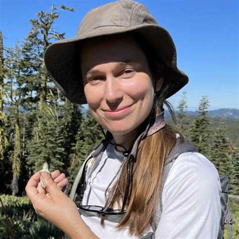 Jenna Tuttle Field Biologist Bachelor Of Arts Research Profile