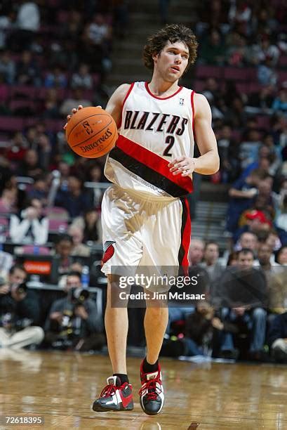 Blazers Dan Dickau Photos And Premium High Res Pictures Getty Images
