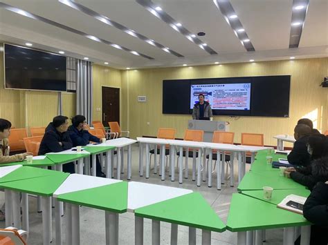 火箭军工程大学胡宇博士来我院做国家基金申报辅导报告及学术交流 湖南城市学院理学院