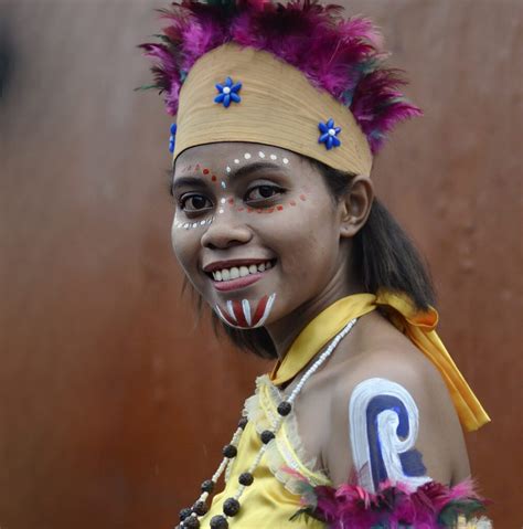 Perubahan Standar Kecantikan Wanita Papua Di Era Modern Teropong Media