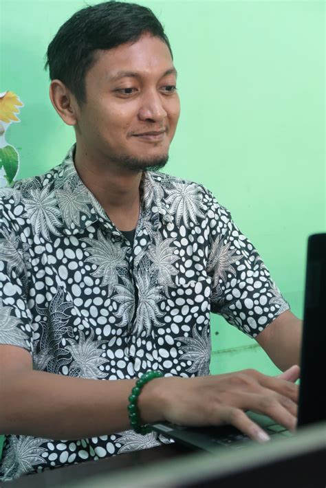 Data Guru Smk Nusantara Lubuk Pakam