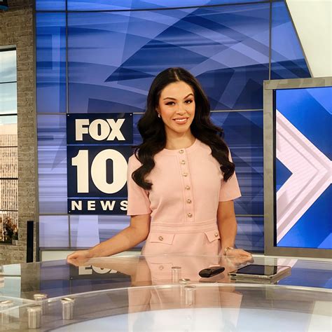 Ashley Loaeza Ashleyloaezatv • Instagram Photos And Videos