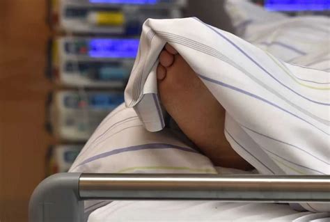 Medical Malpractice Doctor Amputates Wrong Leg Mistake Discovered Days Later