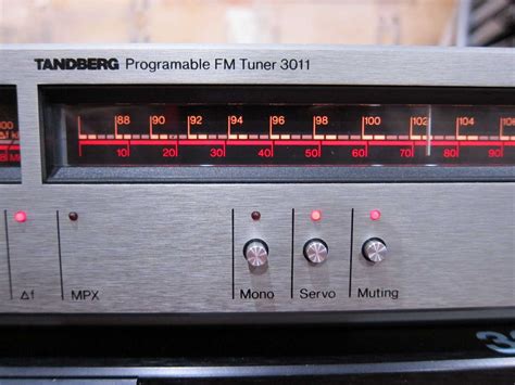 Tandberg TPT 3011 FM-radio ФМ-тюнер | Hi-Fi.ru