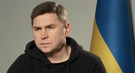 Михаил Подоляк биография личная жизнь интересные факты