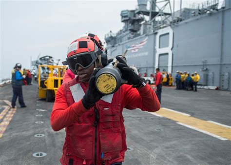 Dvids Images Uss Makin Island Deployment Image 4 Of 4