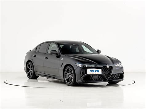 Giulia朱丽叶 2024款 29t V6 520hp 四叶草super Sport黑标限量版 阿尔法·罗密欧 315张图片大全汽车