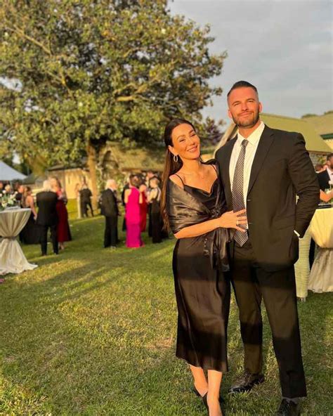 All The Celebrity Guests At Nick Viall And Natalie Joys Wedding Us