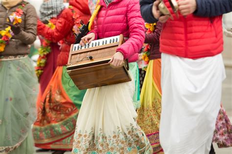Što Je Hare Krišna Tijek Od 16 Stoljeća Pa Sve Do Danas