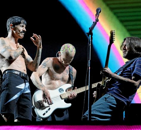 Red Hot Chili Peppers Taldeak Disko Bikoitza Kaleratuko Du Urrian
