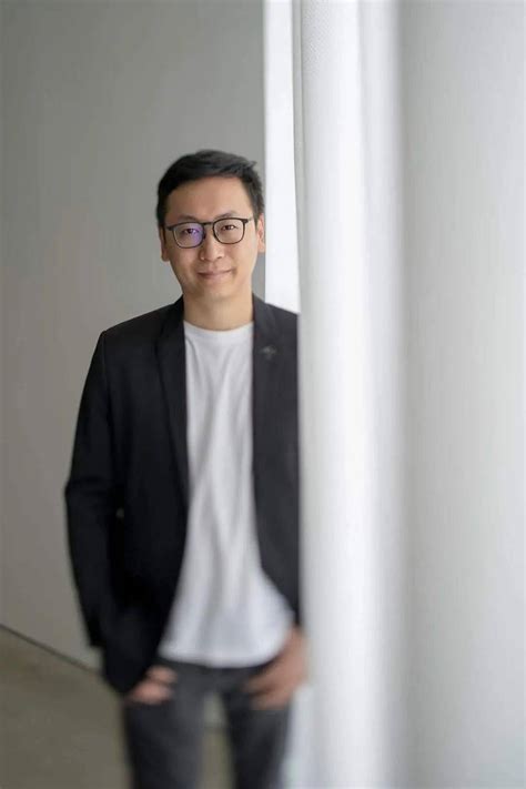 新消费十人谈之黄锦峰：从出生到上市，完美日记完美了么？ 搜狐大视野 搜狐新闻