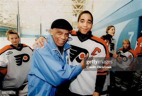 Herb Carnegie Photos And Premium High Res Pictures Getty Images